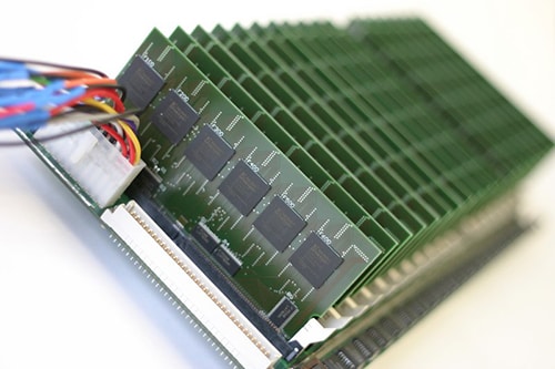 Programmable Logic Expands Its Reach | Mouser